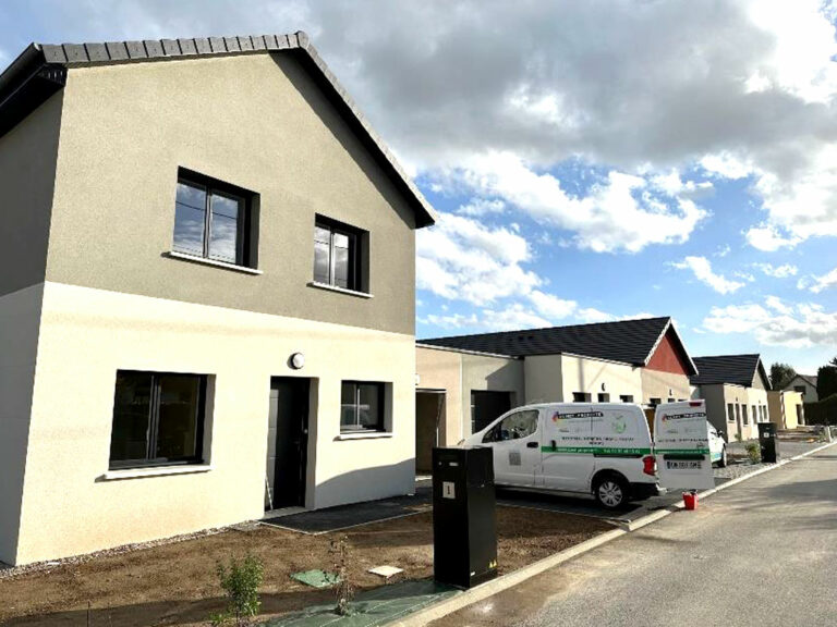 Muret technique TECHNIBOX. Habillage de coffret électrique gaz